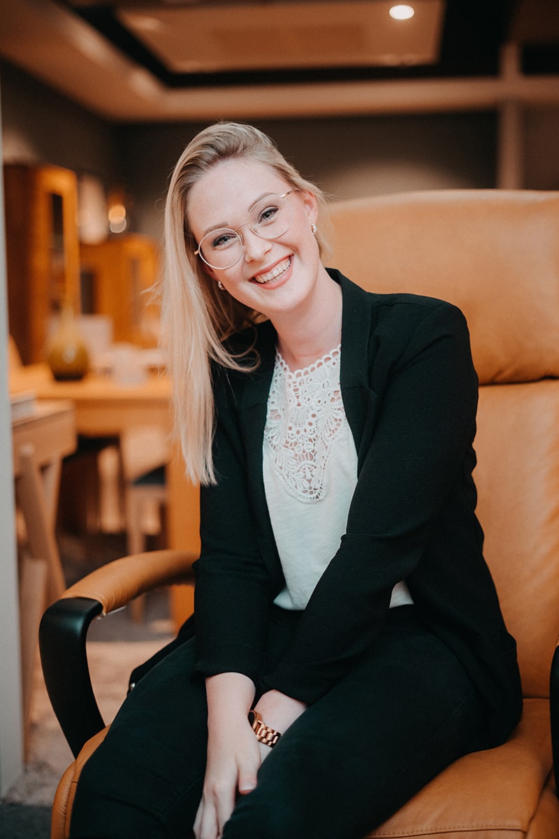 Karriere - Möbel Debbeler