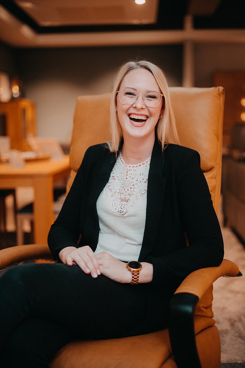 Karriere - Möbel Debbeler